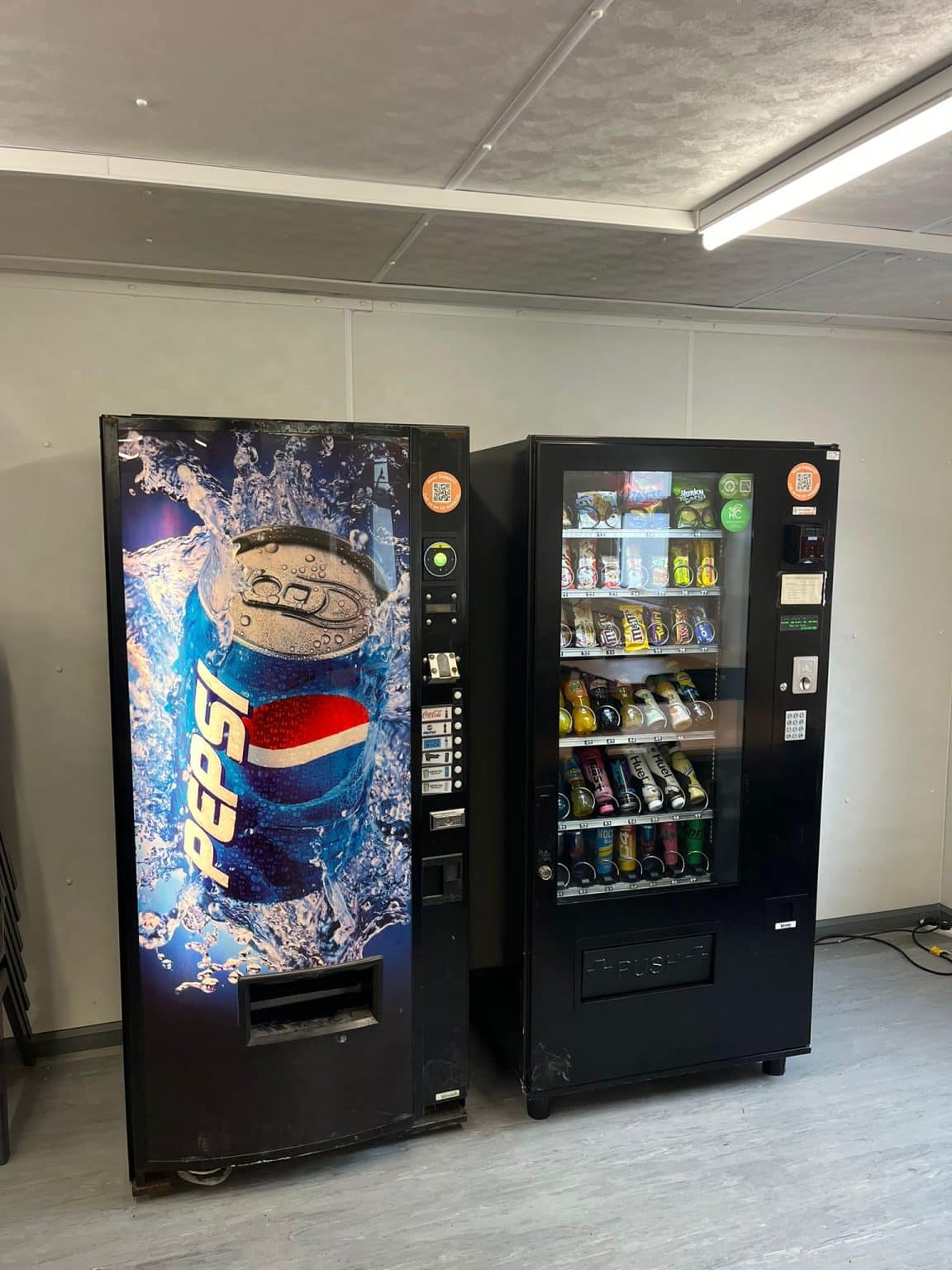 Should You Invest in Smart Vending Machines or Stick to Traditional ...