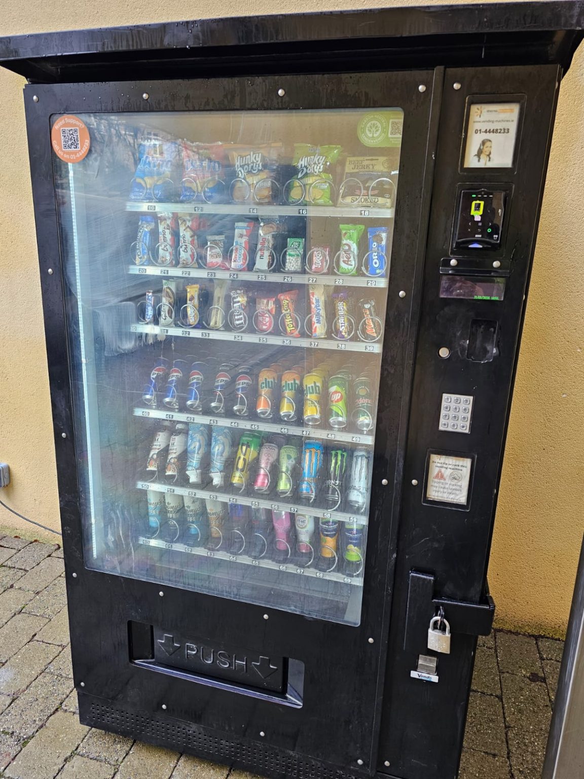 How Can I Use AR or VR to Highlight Products in Vending Machines ...